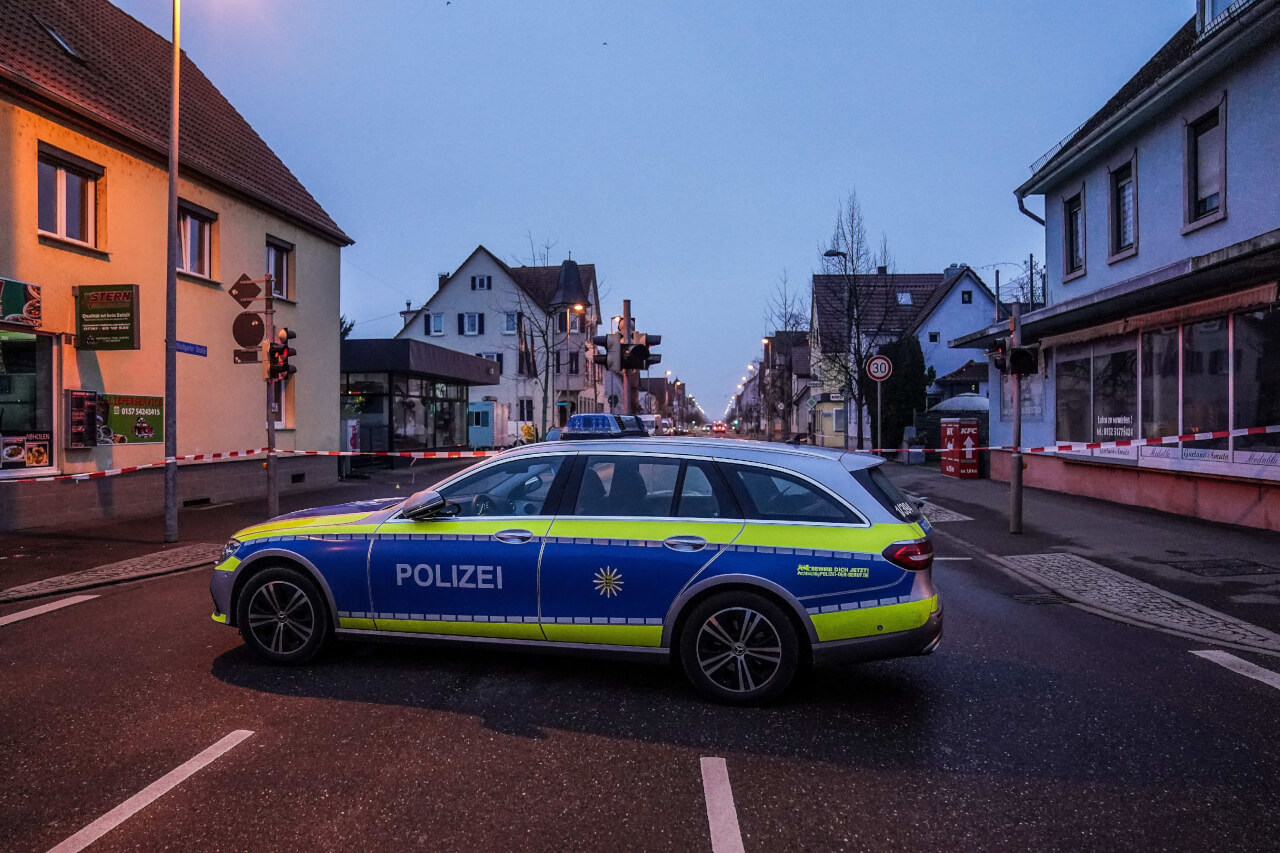 Eislingen - Nach den Schüssen in Eislingen: Polizei sucht Zeugen und prüft Verbindung mit einem ...