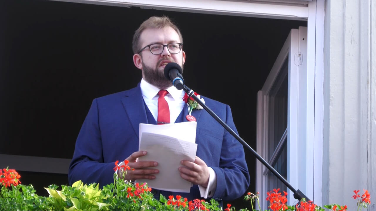 Göppingen: Der Maientagsumzug und die Ansprache von OB Alex Maier in ...