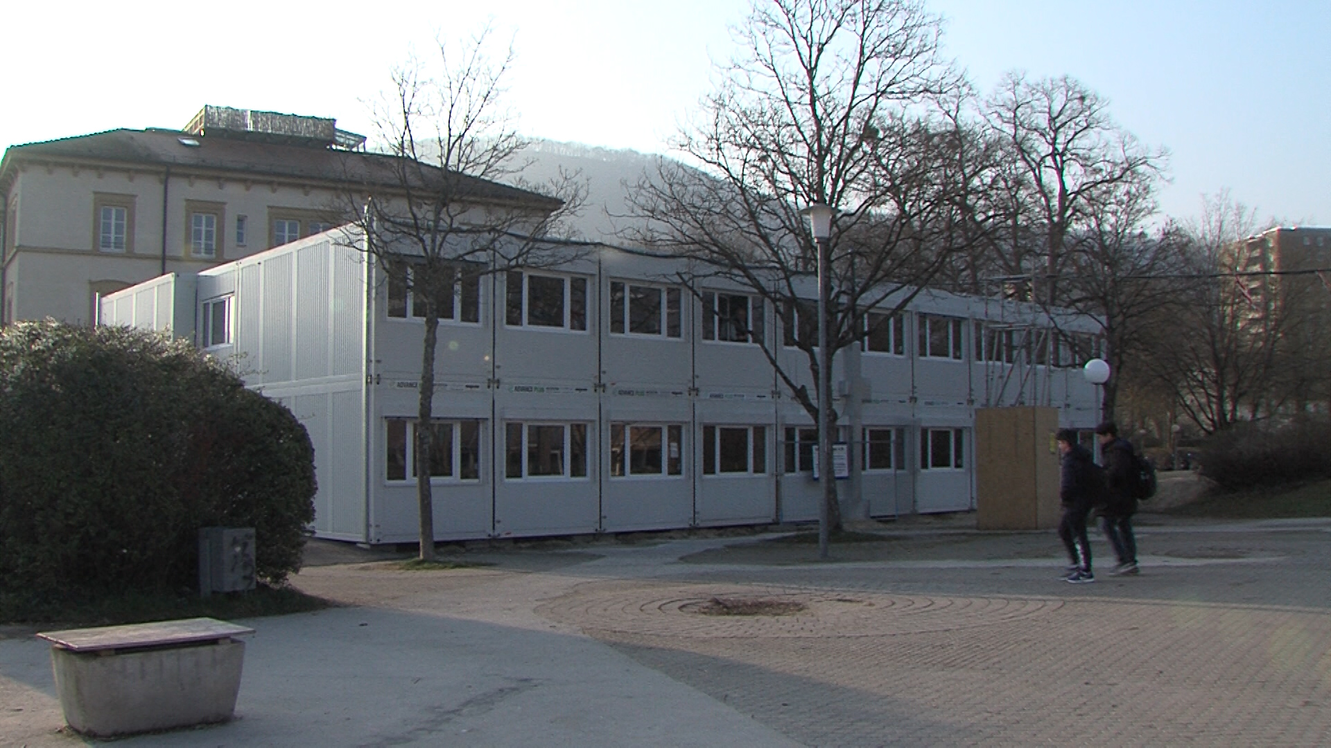 Schule im Container