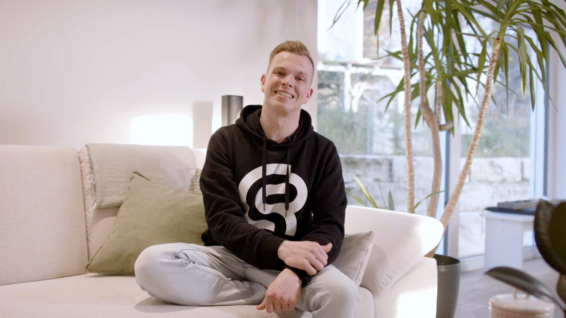 Musik: Chriss Reiser präsentiert Musikvideo zu neuem Song